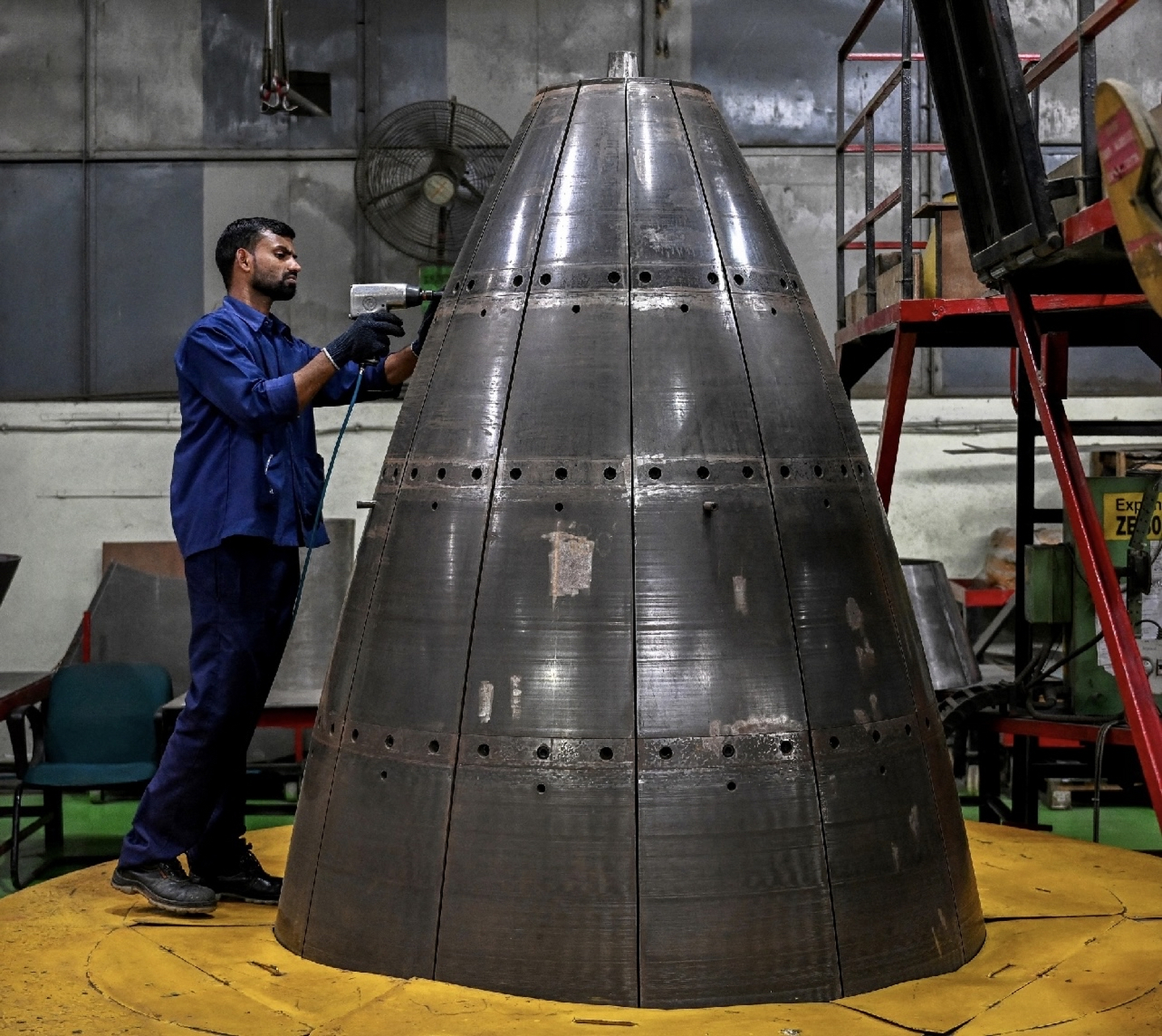 Rocket Engine Nozzle Inner Wall Machining - Roneind-cnc